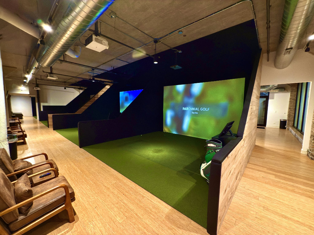 Indoor Golf Near West Loop | Chicago | PARennial Golf